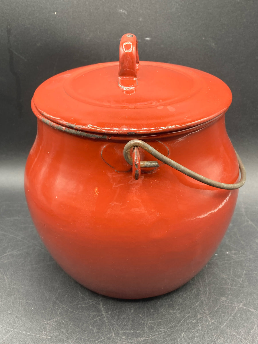 Vintage Enameled Cast Metal Bean Pot – Dunn's Attic