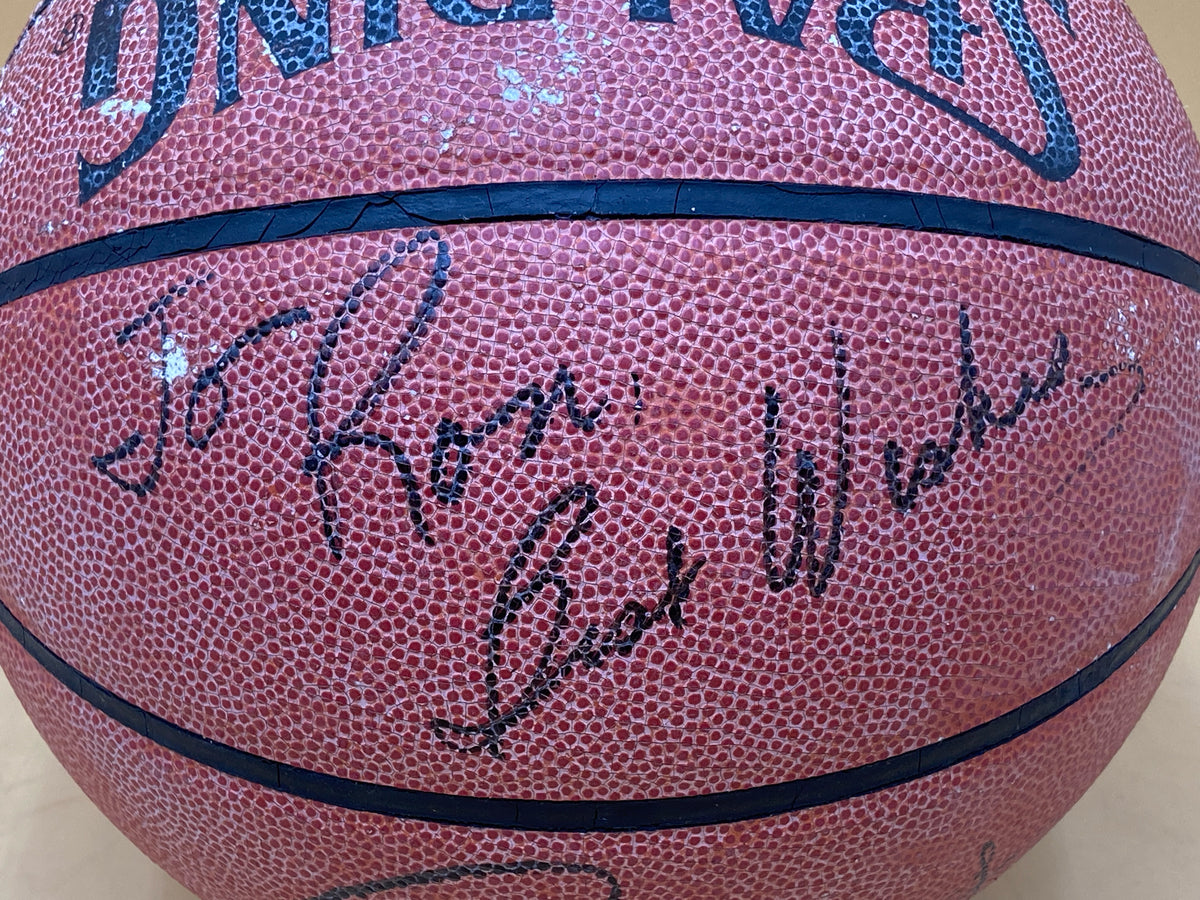Pat Riley Signed Basketball – Dunn's Attic