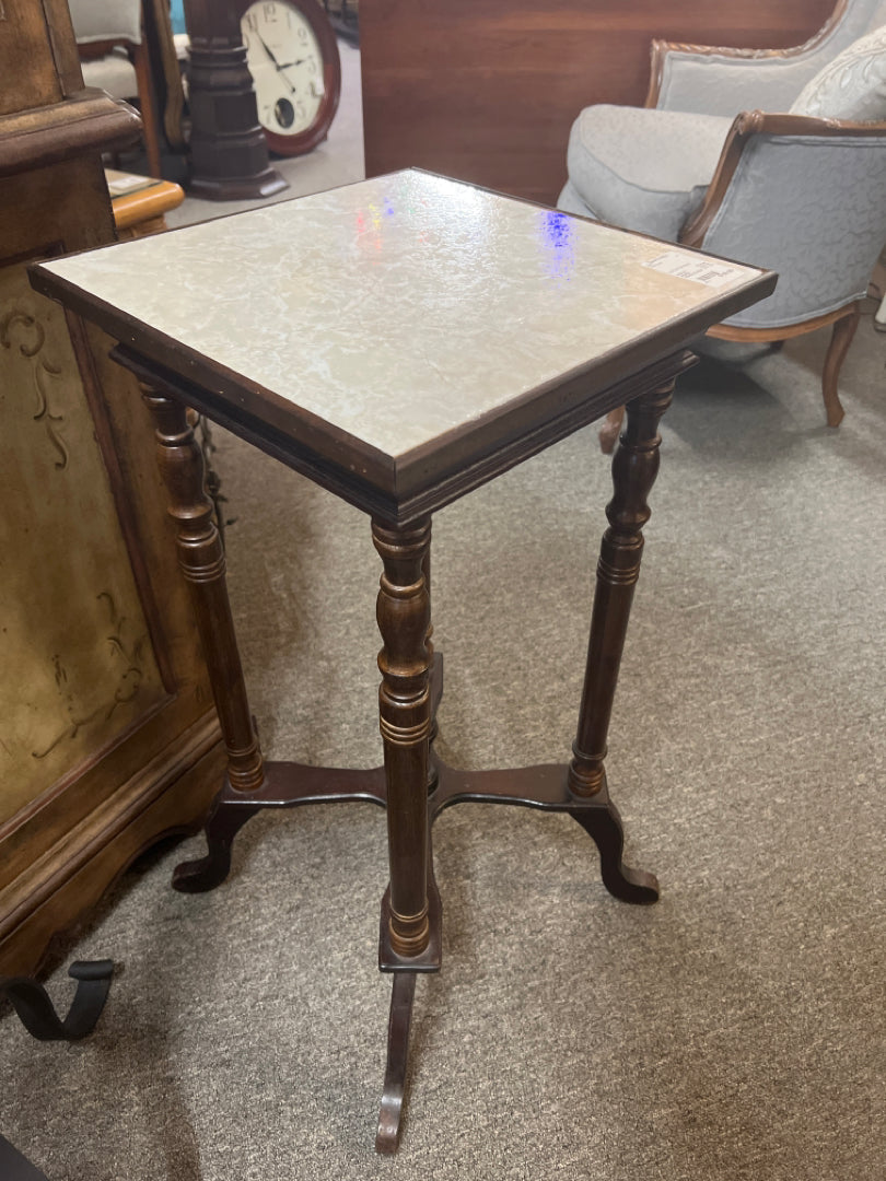 Plant Stand – Dunn's Attic